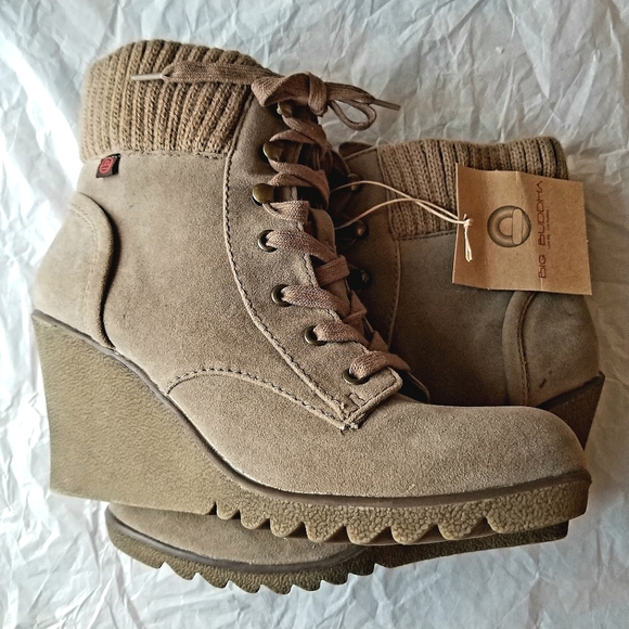 Big Buddha | Shoes | Nwt Big Buddha Taupe Wedge Lace Up Booties Sz 8 ...